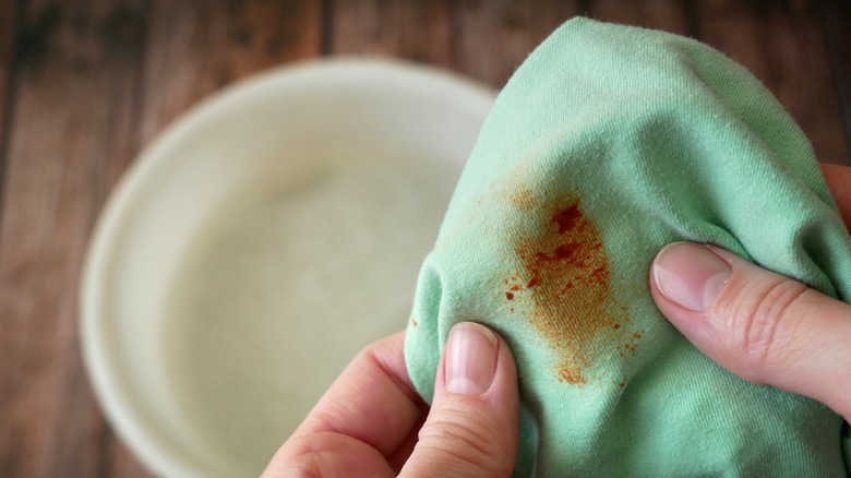 The Biggest Mistakes To Avoid When Hand-Washing Your Laundry