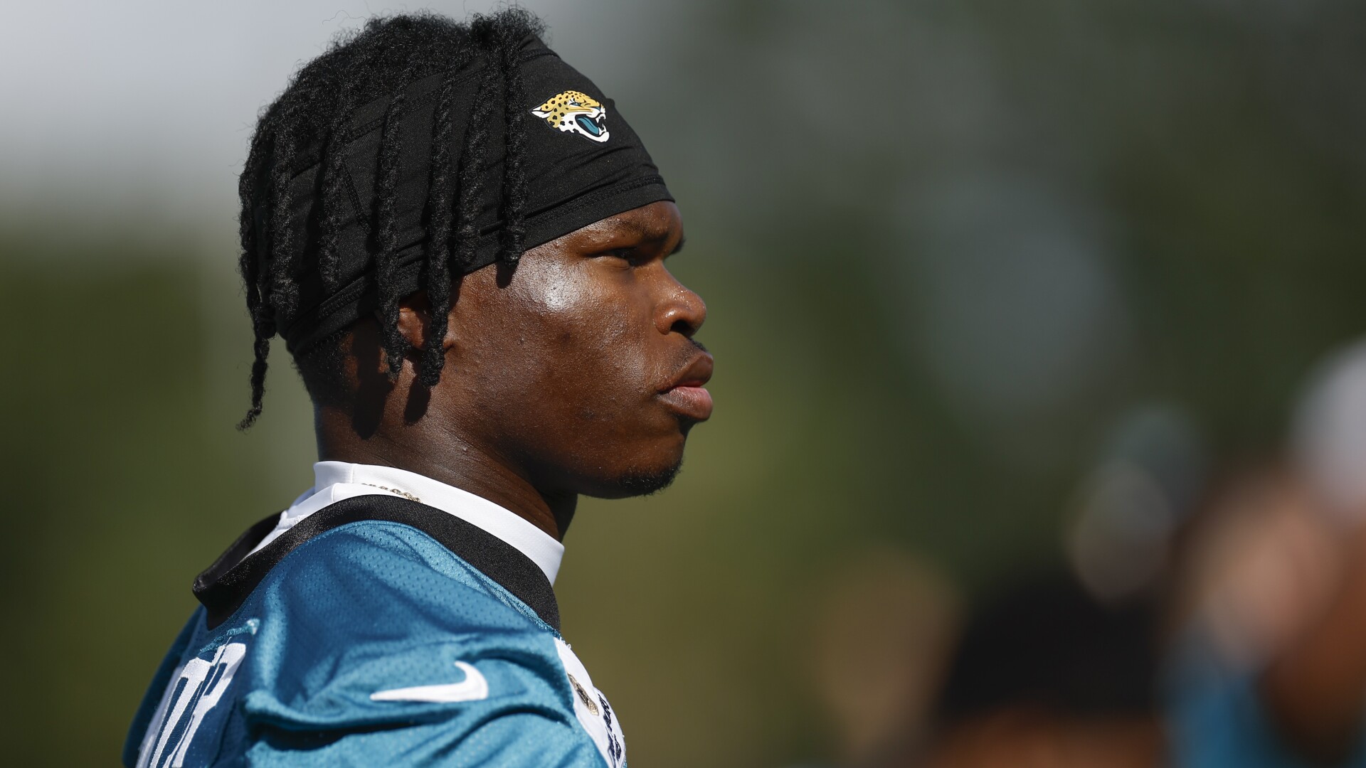 Travis Hunter gets his full $30.57 million signing bonus up front