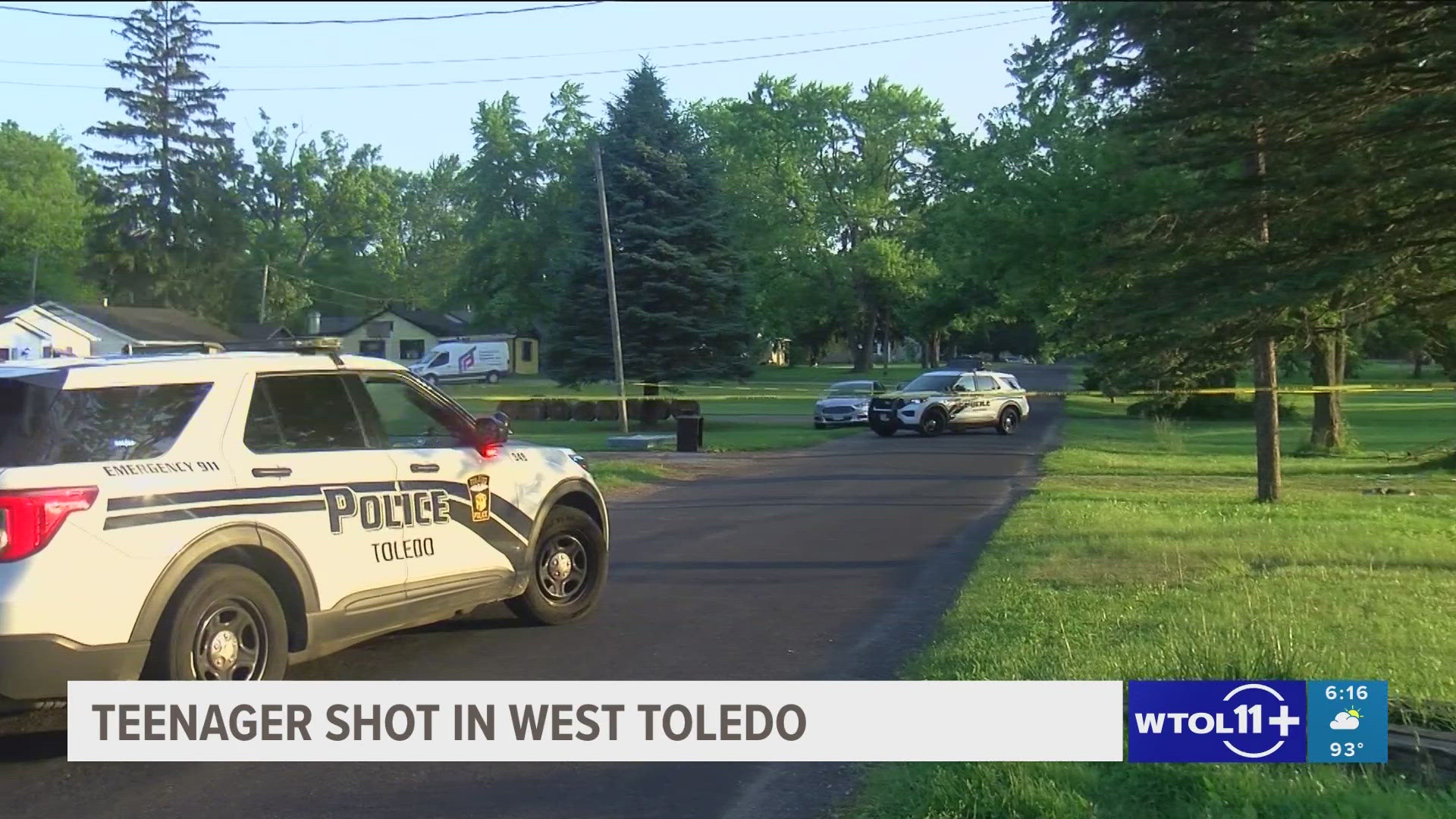 Teenager dead after early morning shooting in west Toledo