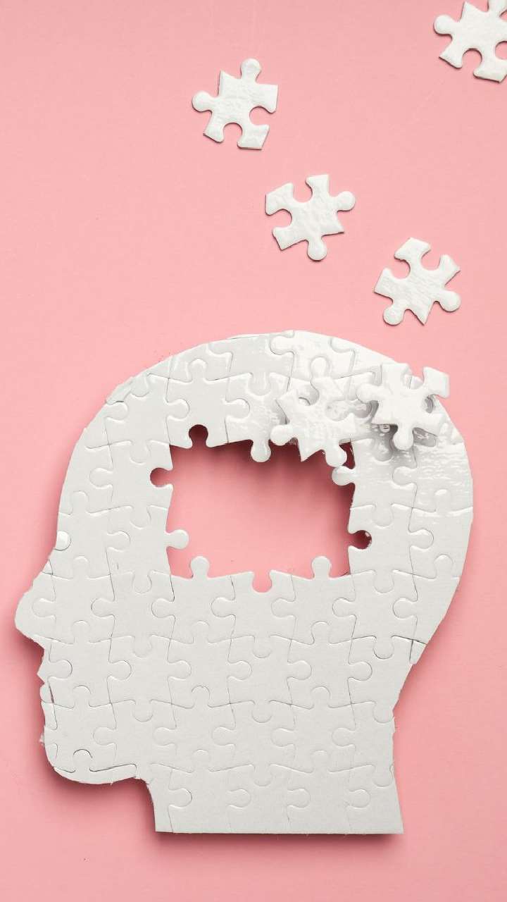 6 Habits That Can Lower The Risk Of Dementia