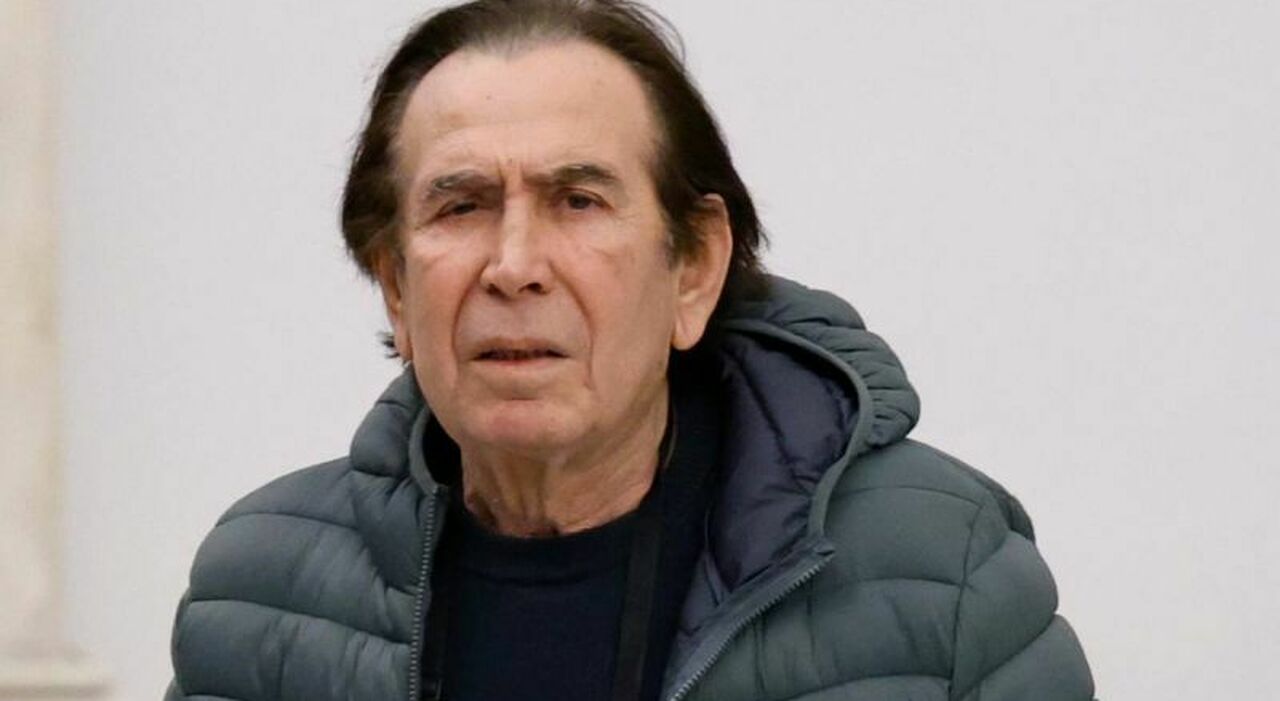 Giucas Casella: «Sono fluido, ho amato uomini e donne. Ogni tanto parlo ...