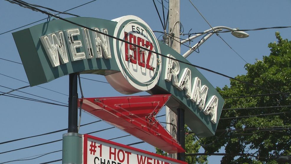 Wein-O-Rama back officially for "three-all-the-way"