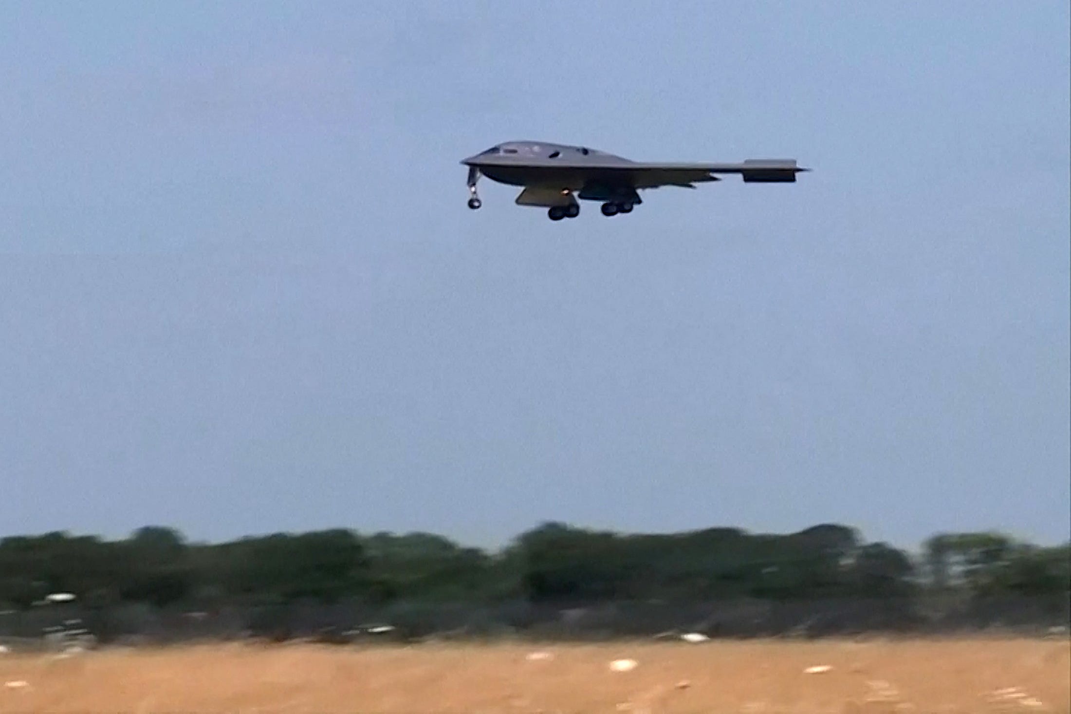 B-2 stealth bombers' mission to strike Iran started in Missouri: What ...