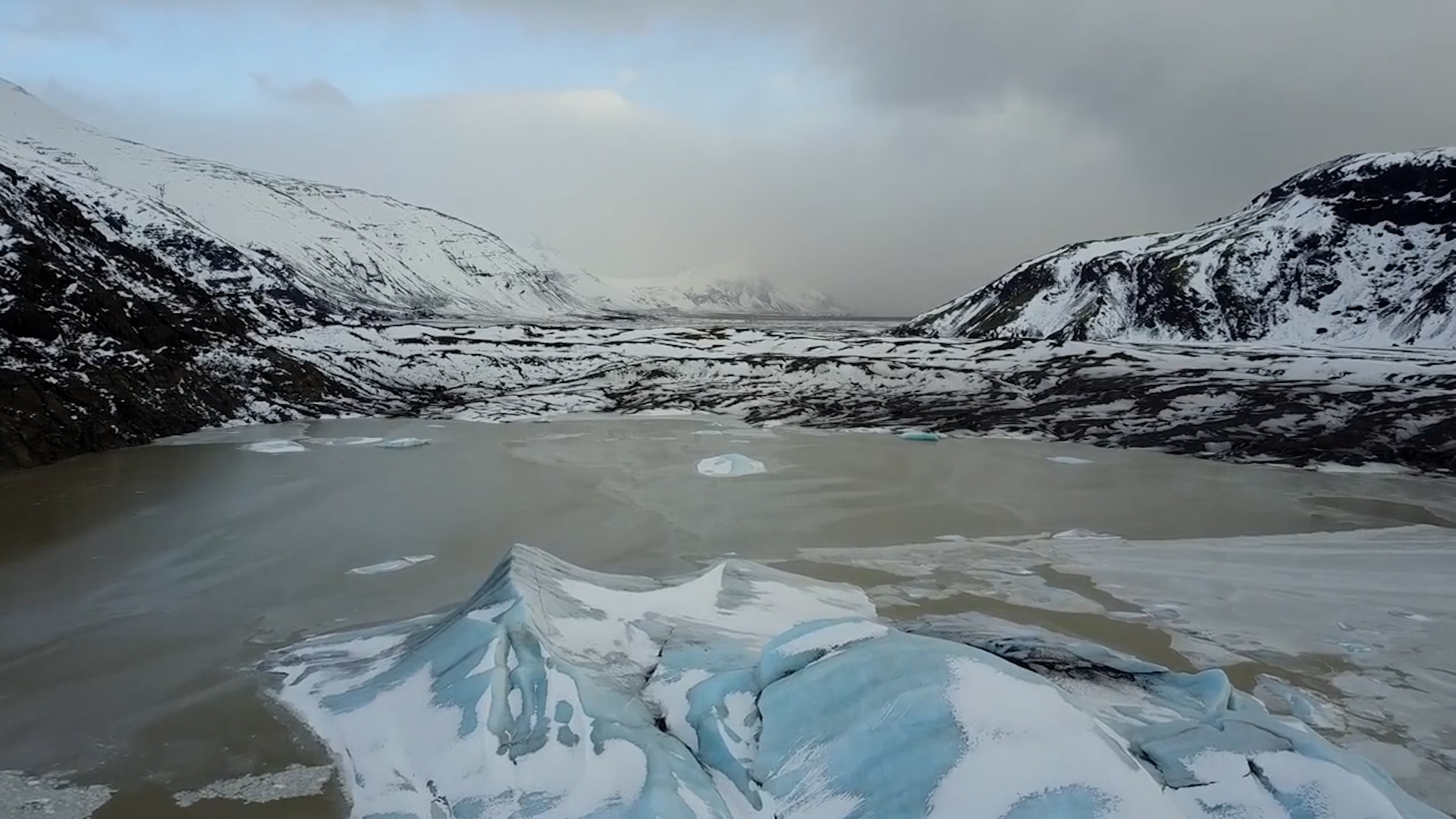 Icebergs & glaciers by drone