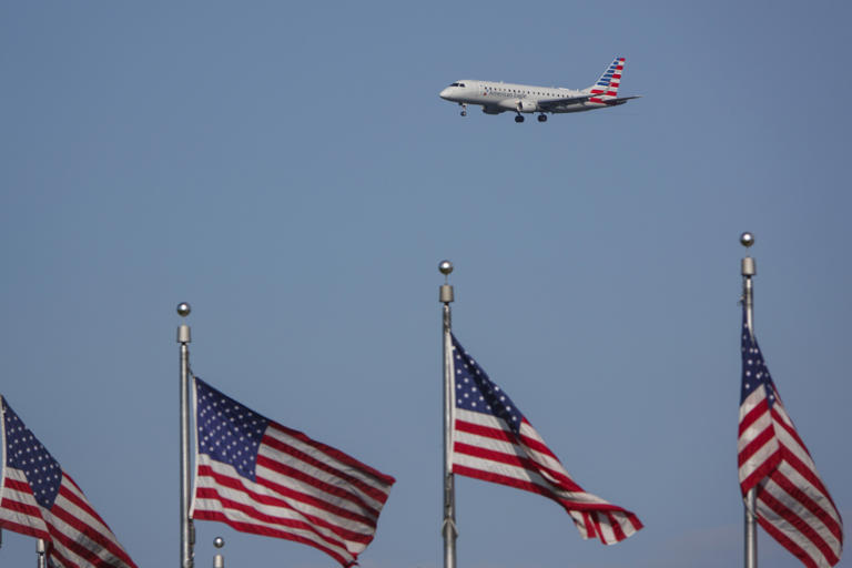 Americans issued "worldwide" travel warning after Iran strikes