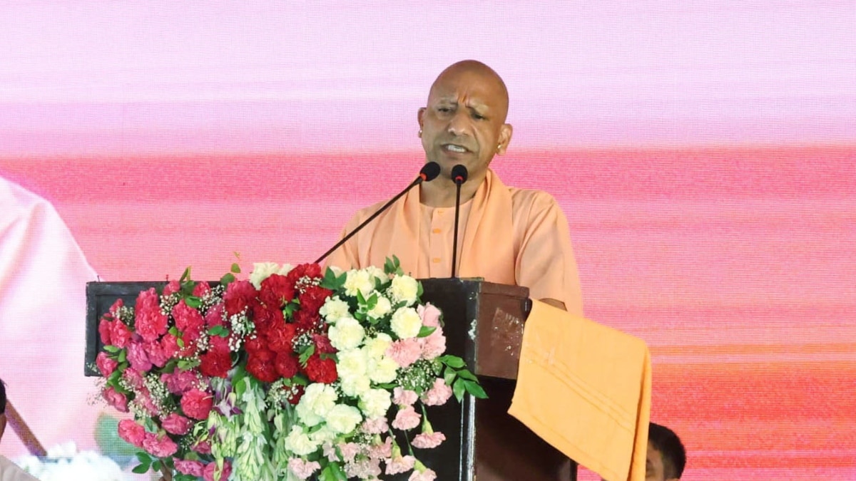 'Great Son Of Bharat Mata': UP CM Yogi Adityanath Pays Tribute To Syama ...