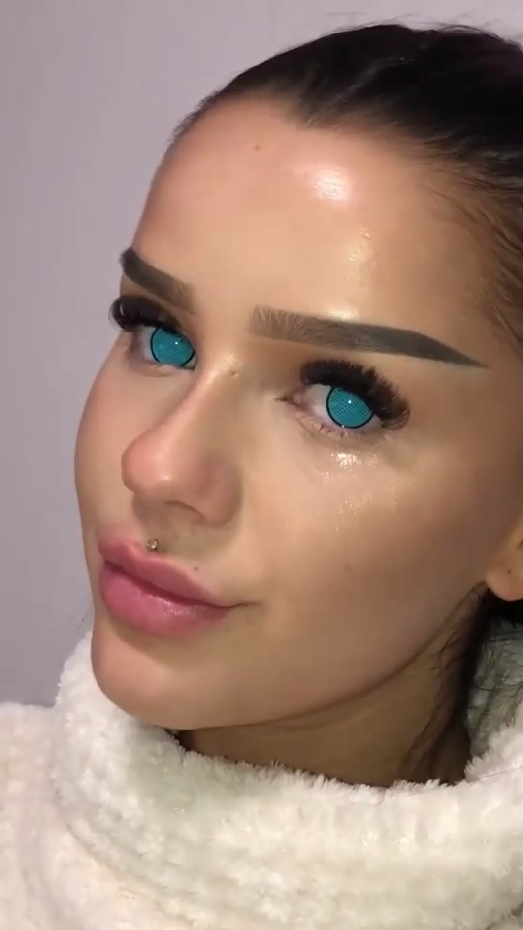 These Blue Contacts Might Be My New Favorite Look