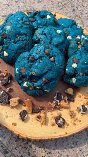Cookie Monster Cookies – Loaded with Chocolate Chips and Cookie Pieces