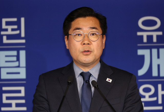 "박찬대가 이재명 곁 지킨다"…정청래와 '친명' 대전