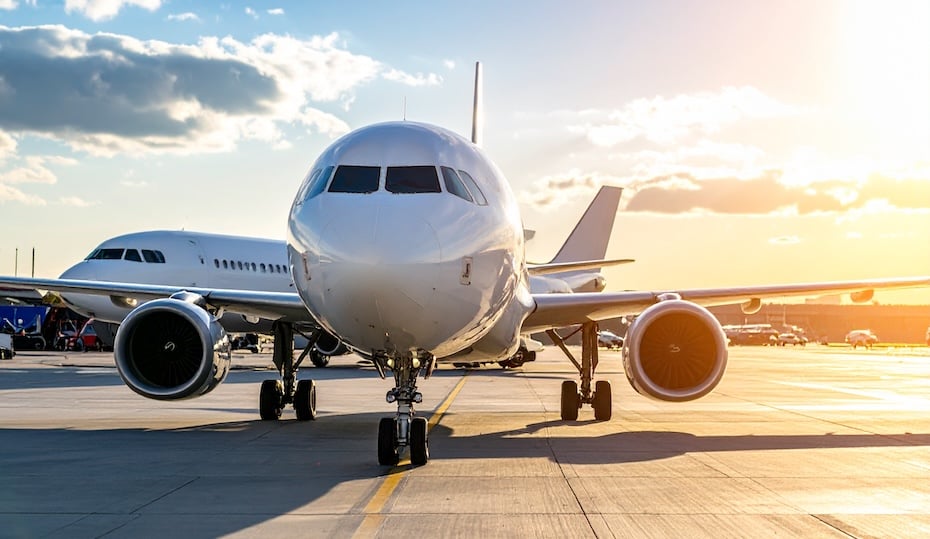 Latest update: These UAE, international carriers suspend flights amid ...