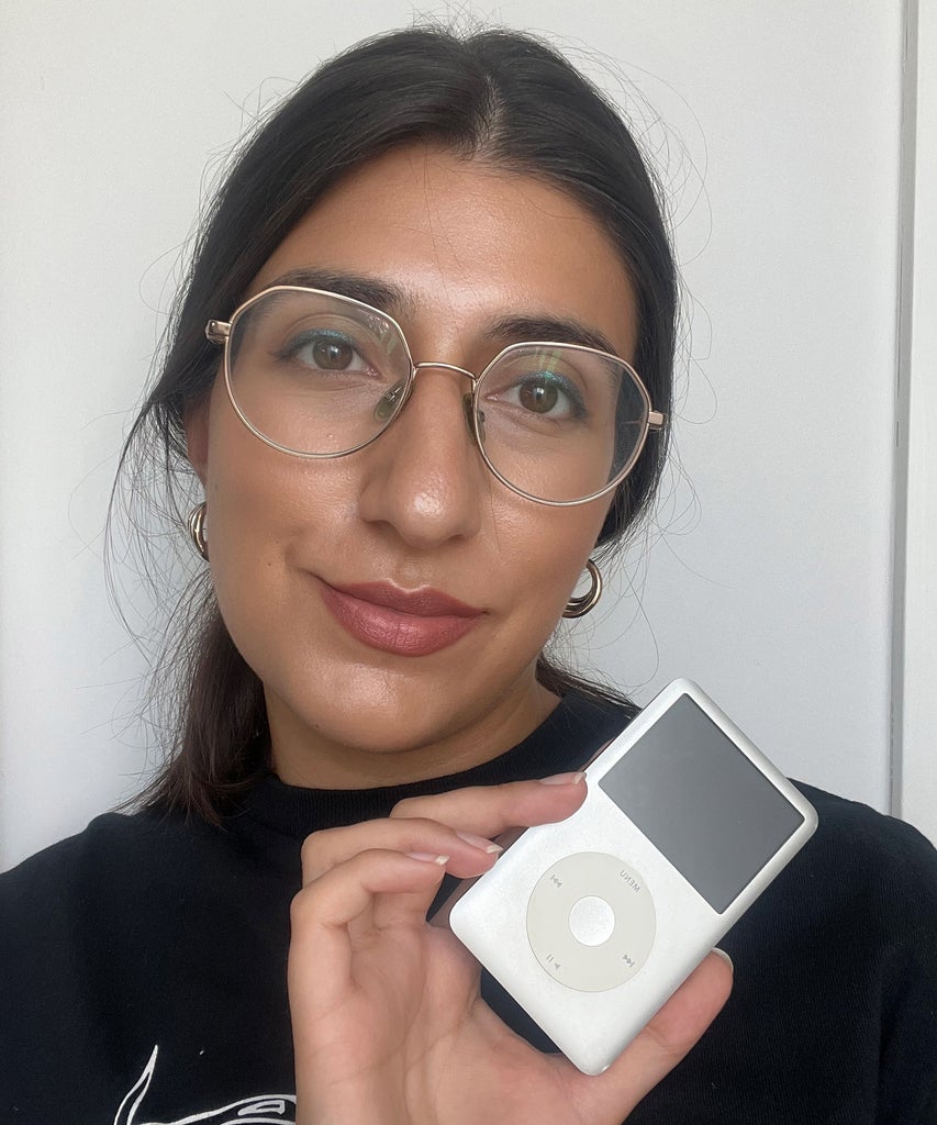 I Charged My Old iPod — & Found Unexpected Comfort In The Nostalgia