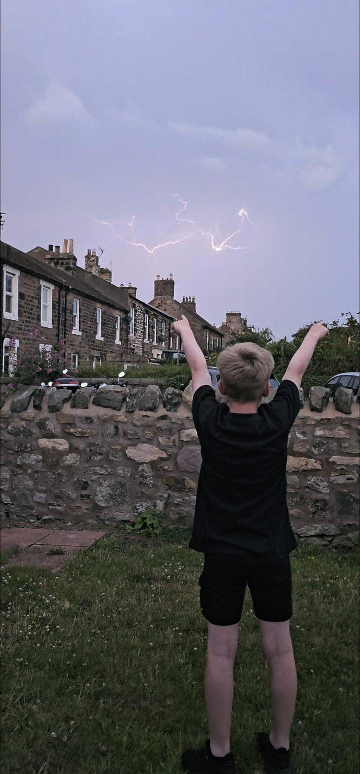 Spectacular thunderstorm pictures from across North East as night sky ...