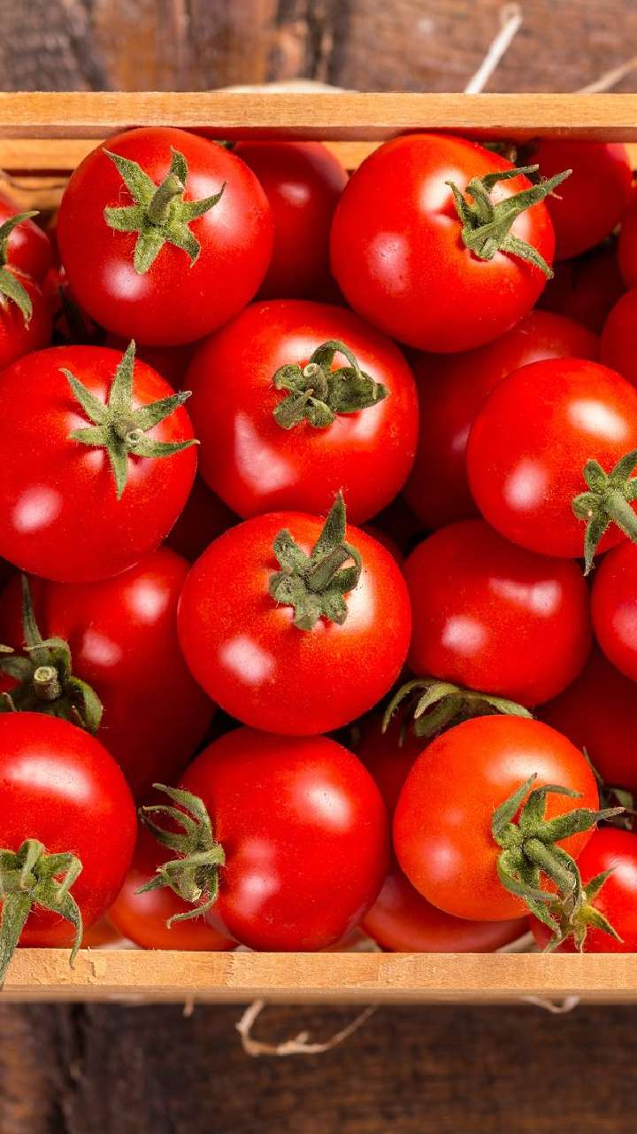 5 Benefits Of Eating Raw Tomatoes Daily