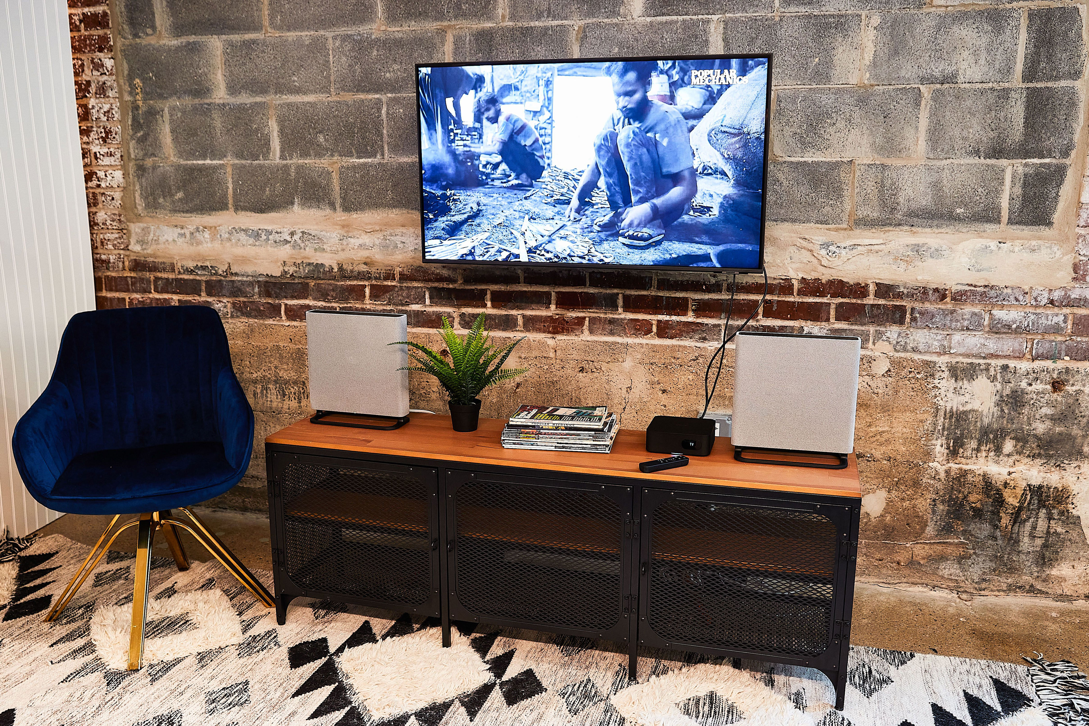 The best surround sound systems will turn your living room into a home ...