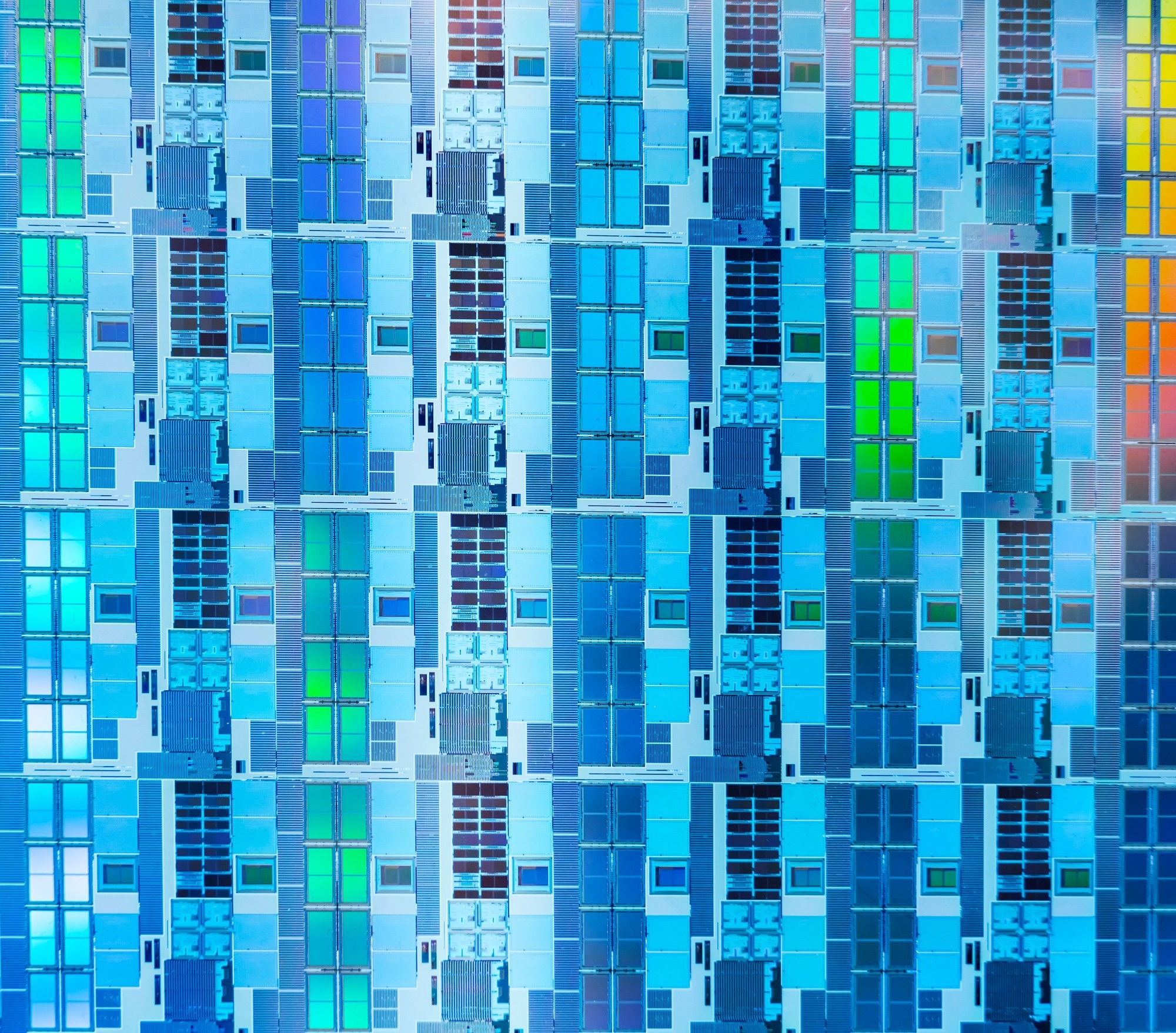 Universal Quantum Translator on a Silicon Chip