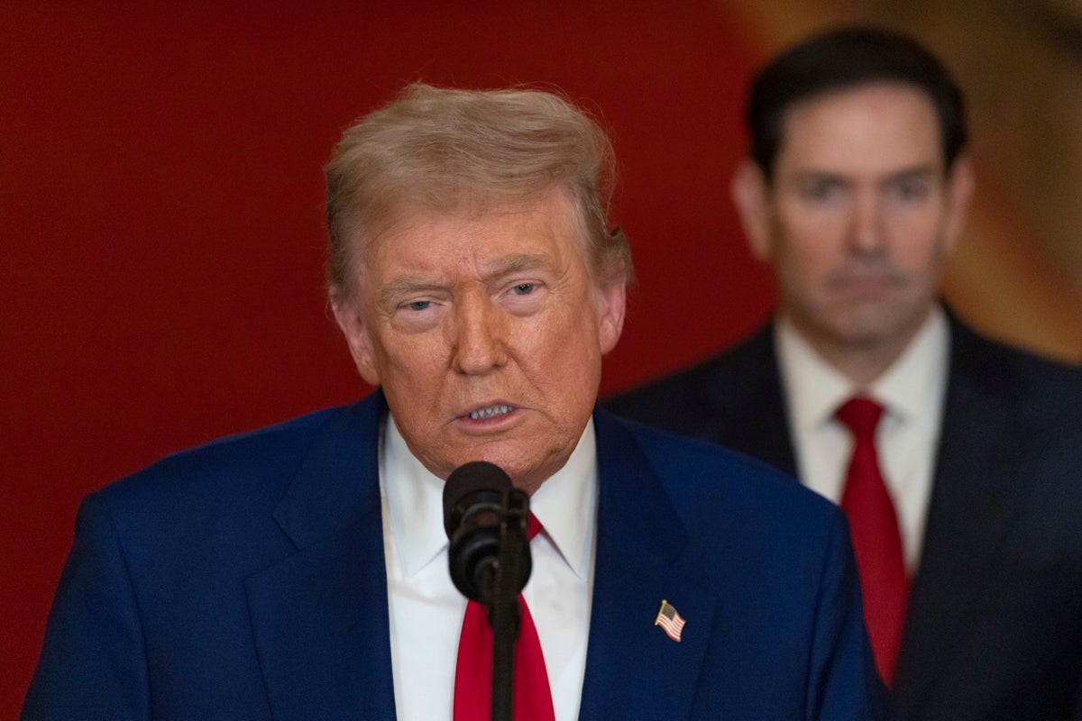 Trump pleads with oil companies to keep prices down after Iran blockade ...