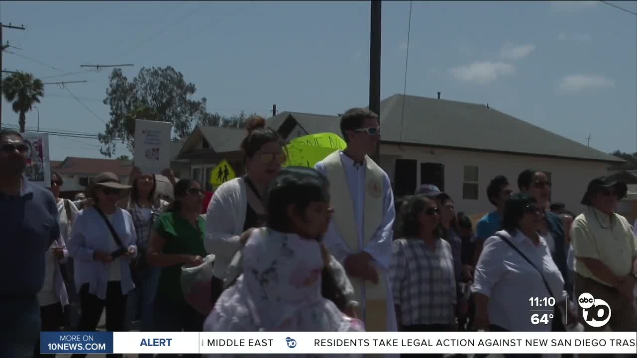 Our Lady of Guadalupe holds procession to support immigrants in wake of ...