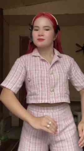 Doll Style Performance