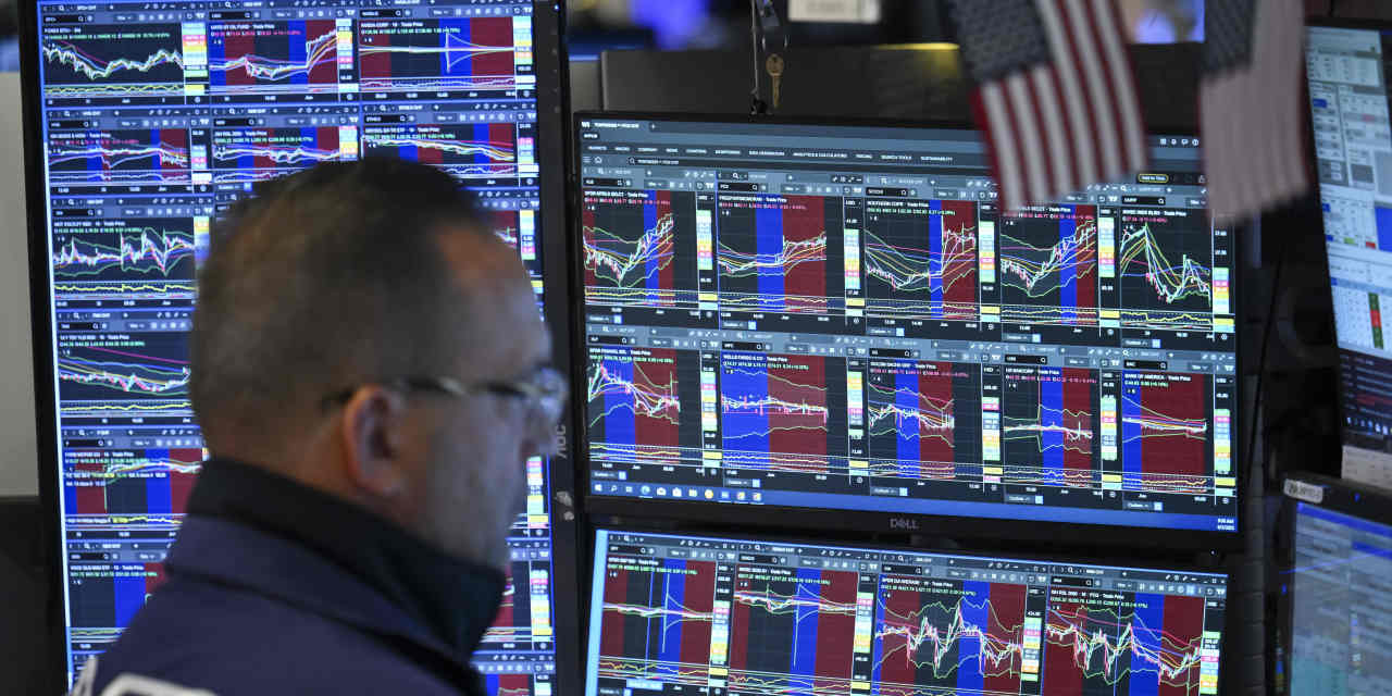 Fiserv’s stock surges as it teams with Circle to join the stablecoin party