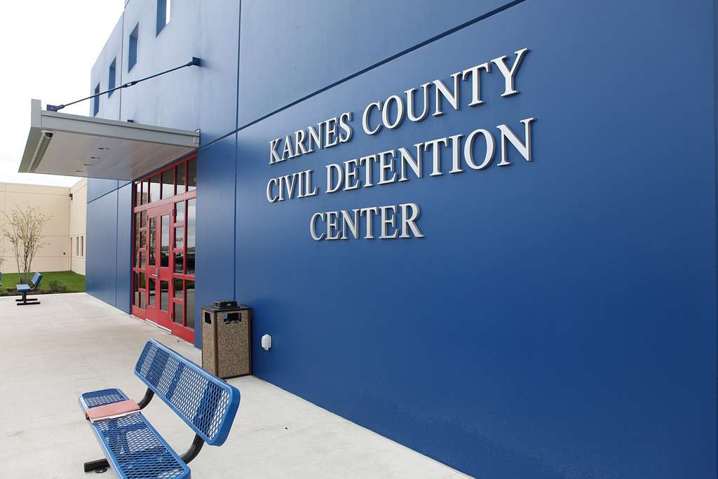 Reports of 'Adults Fighting Kids For Clean Water' in Texas Family ...