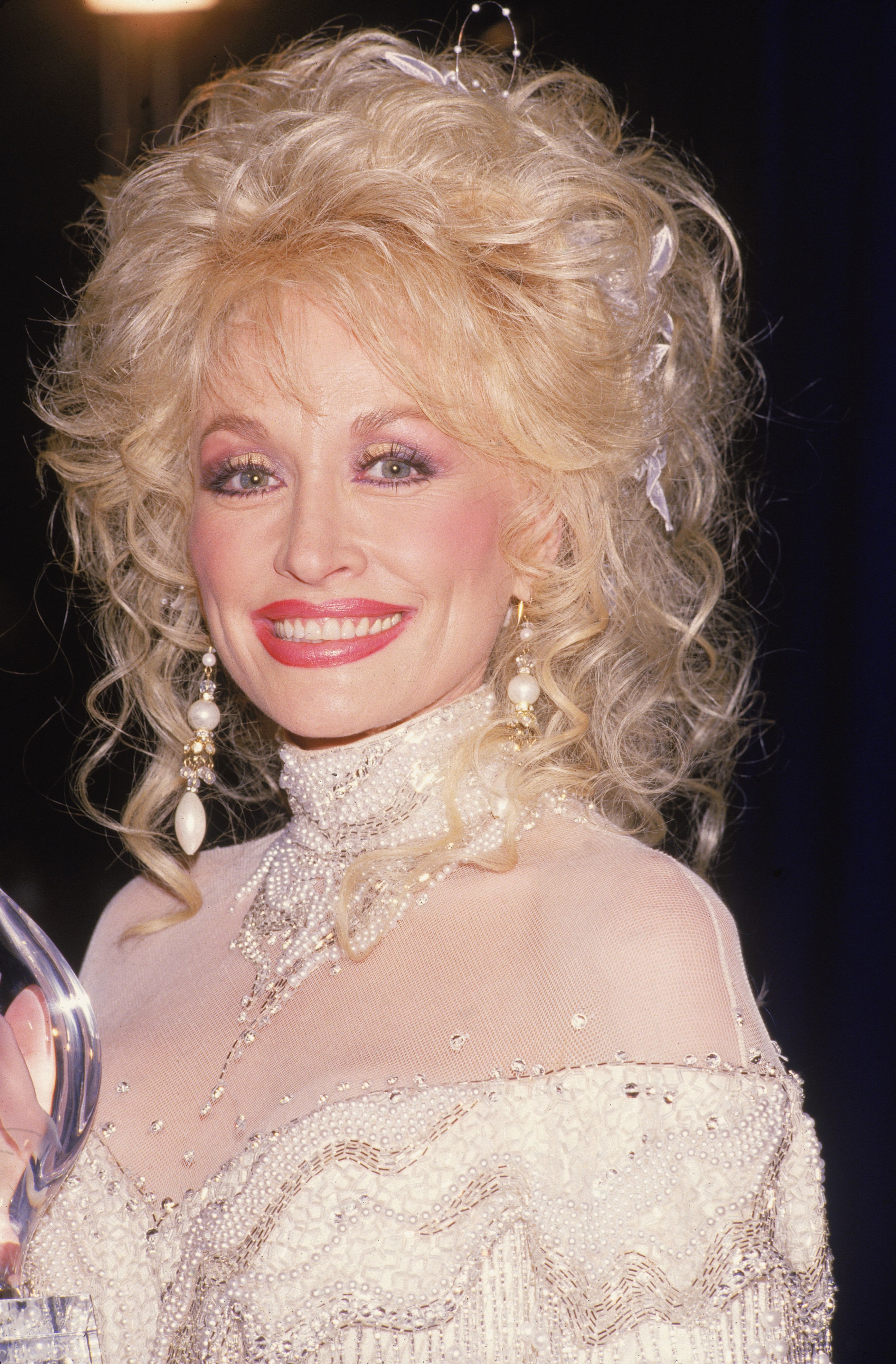 Dolly Parton’s Tennessean Travel Stop sets grand opening