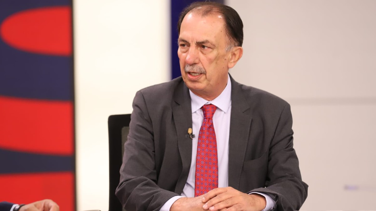 Javier Flores afirma que Congreso puede pedir rendición de cuentas a ...
