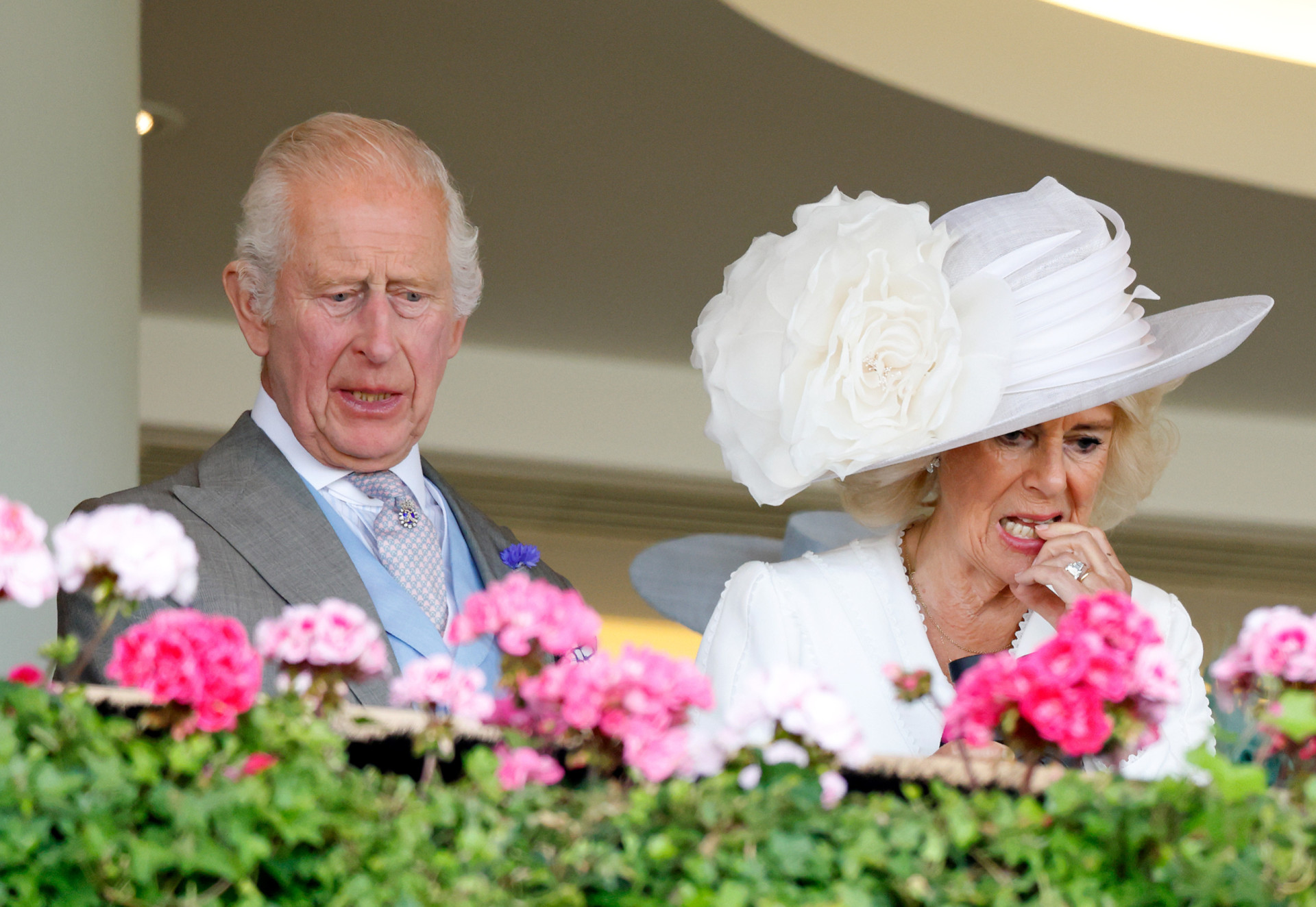 Allt du behöver veta om nagelbitning – och hur du slutar