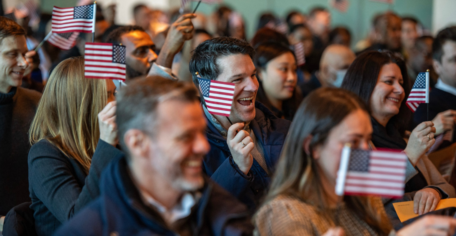 Immigration fuels record-high US population growth