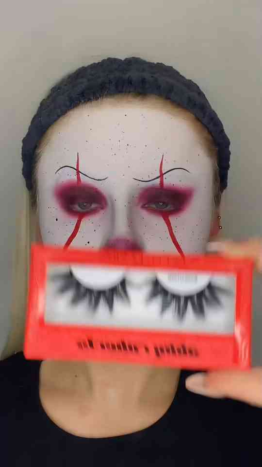 Pennywise Look Featuring the Evolution Lashes by Abby Roberts