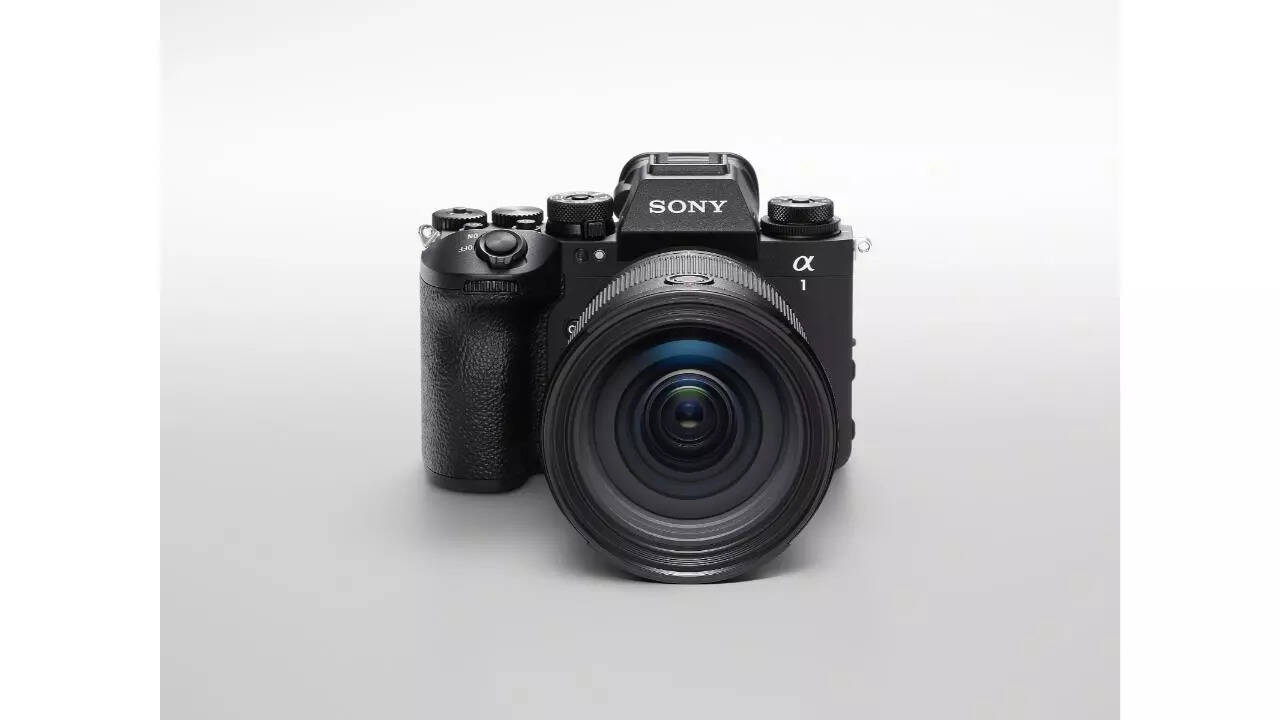 Sony Alpha 1 II full-frame mirrorless camera debuts in India, priced at ...