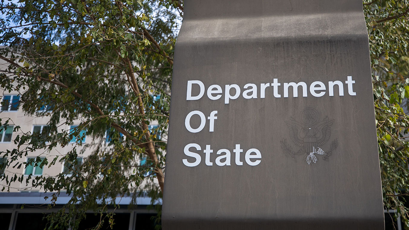US Issues New Worldwide Travel Warning