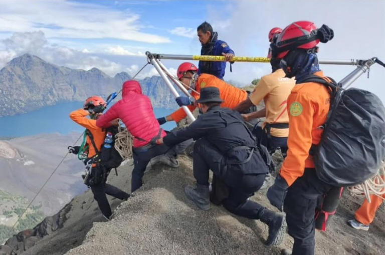 Brazilian hiker found dead in Indonesia four days after falling into ...