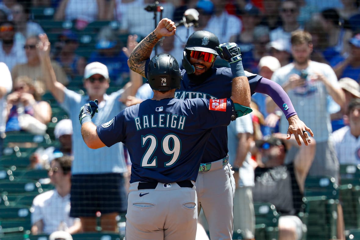 5 incredible stats from Cal Raleigh’s historic 2025 MLB season with ...