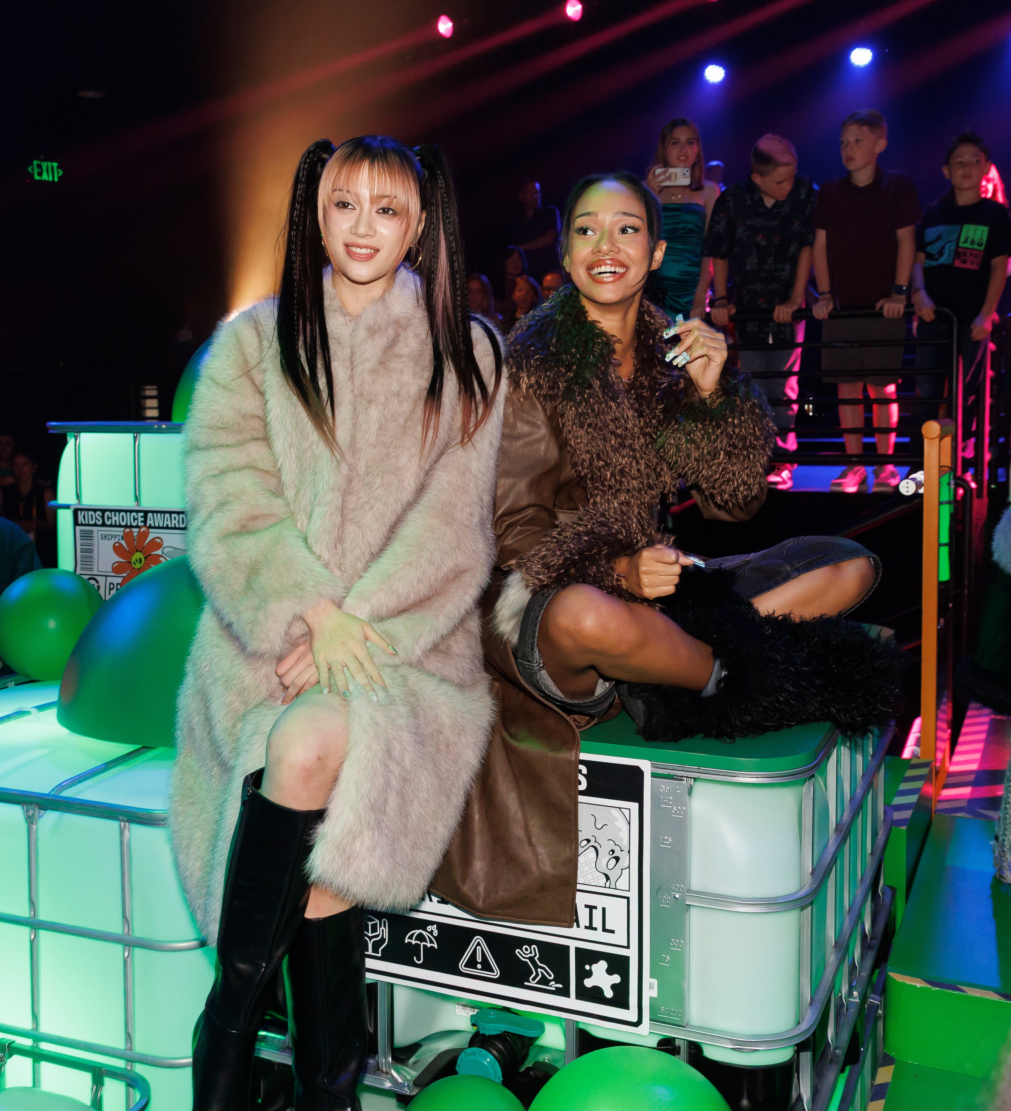 KATSEYE's Manon Quietly Brought Back Her Septum Piercing—And Fans Are ...