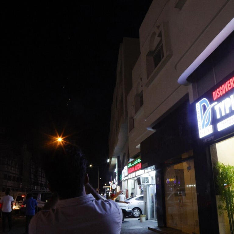 L'Iran attacca le basi Usa in Qatar e Iraq: "Tanti missili quanto le ...