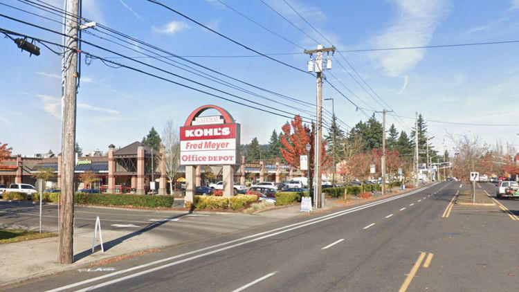 Northeast Portland shopping center hits the market at $50.8M