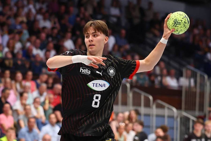 LIVE: DHB-Team trotzt Doppel-Rot