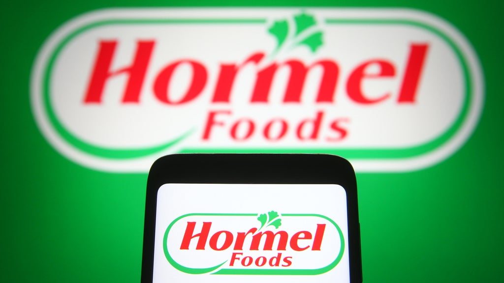 Hormel Foods taps current and former executives as president and ...