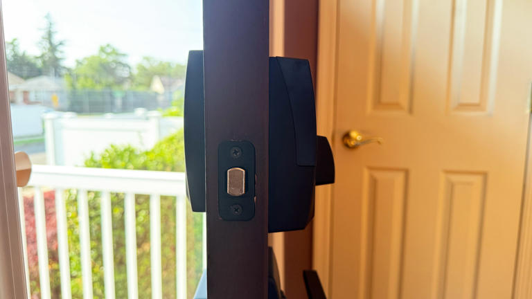 Traffic stop in Pearl uncovers 20 kilos of cocaine hidden in SUV