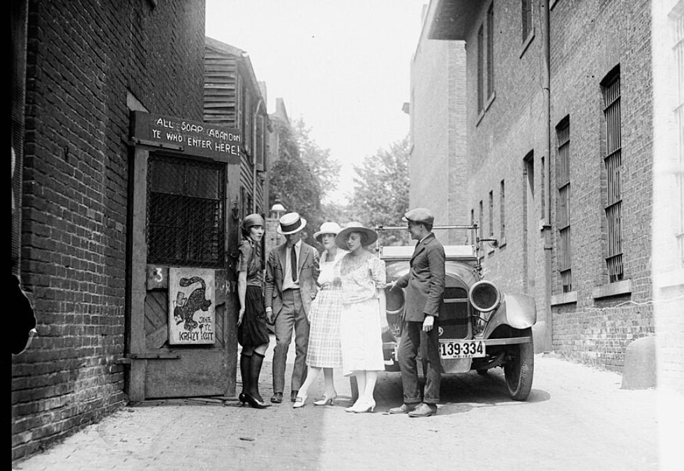 25 Photos Of What Life Looked Like In 1925