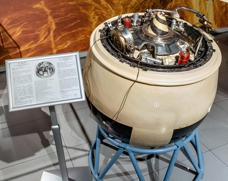 A failed Soviet Venus probe from the '70s crashed to Earth in May — why ...