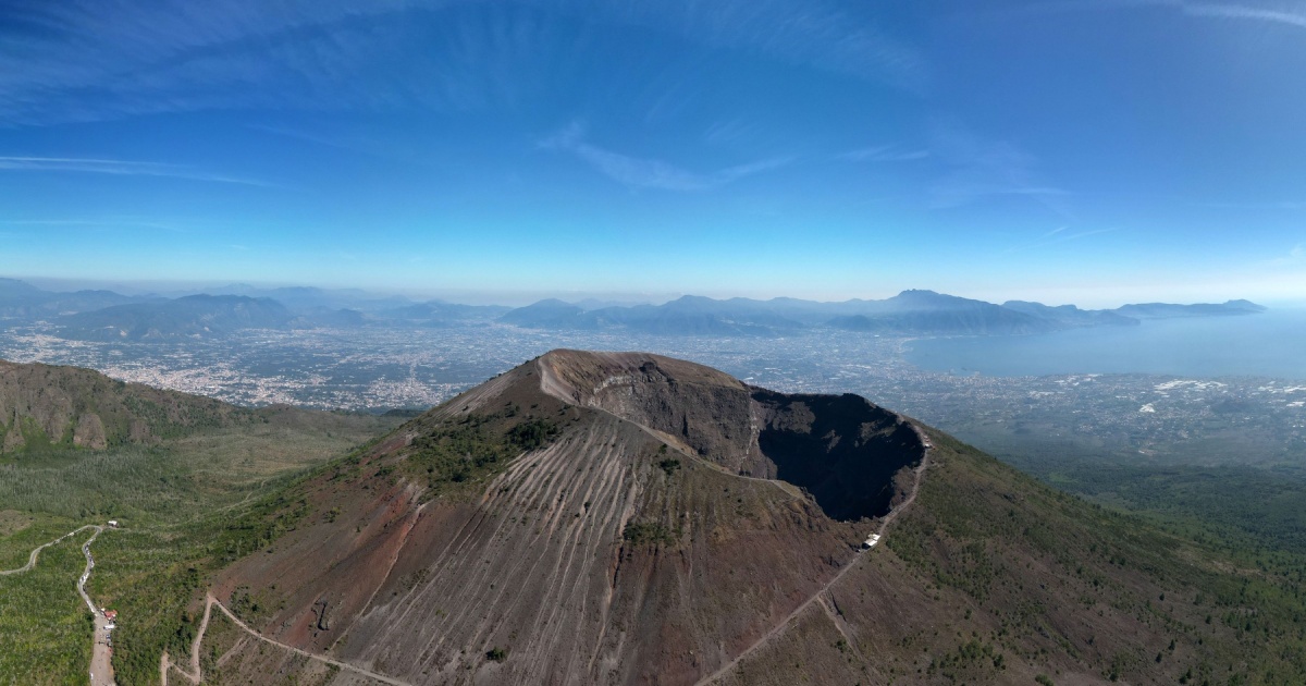 Innovative Technology Reveals 2000-Year-Old Secrets Hidden In Time Due ...