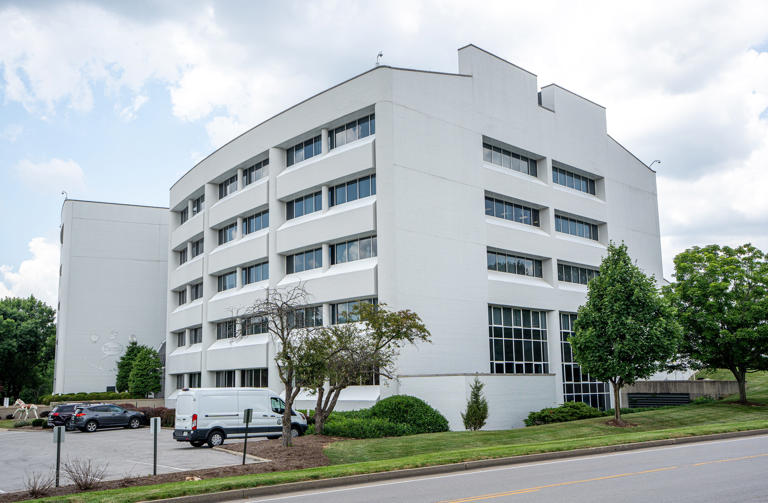 JCPS accepts Yum! Brands' offer to donate its Louisville campus