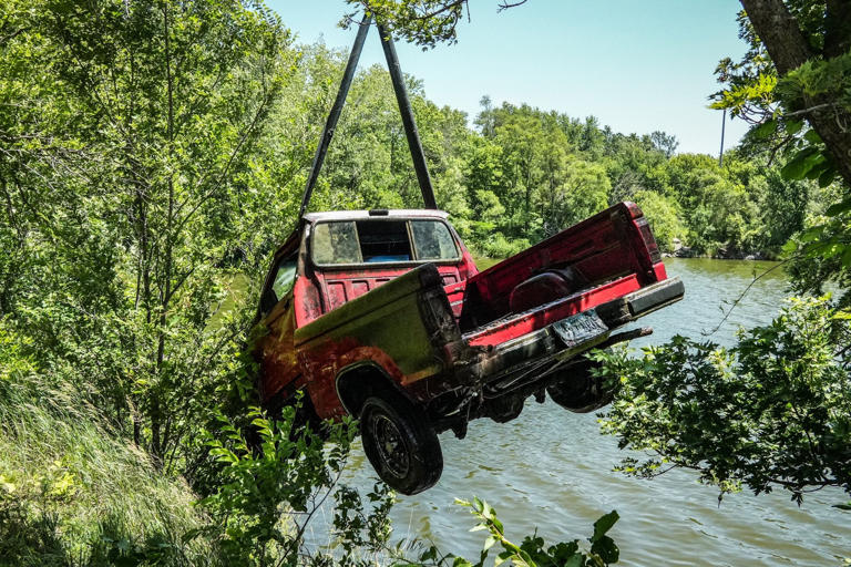 'It was mind-blowing': Owner of stolen Ford Ranger aids recovery ...