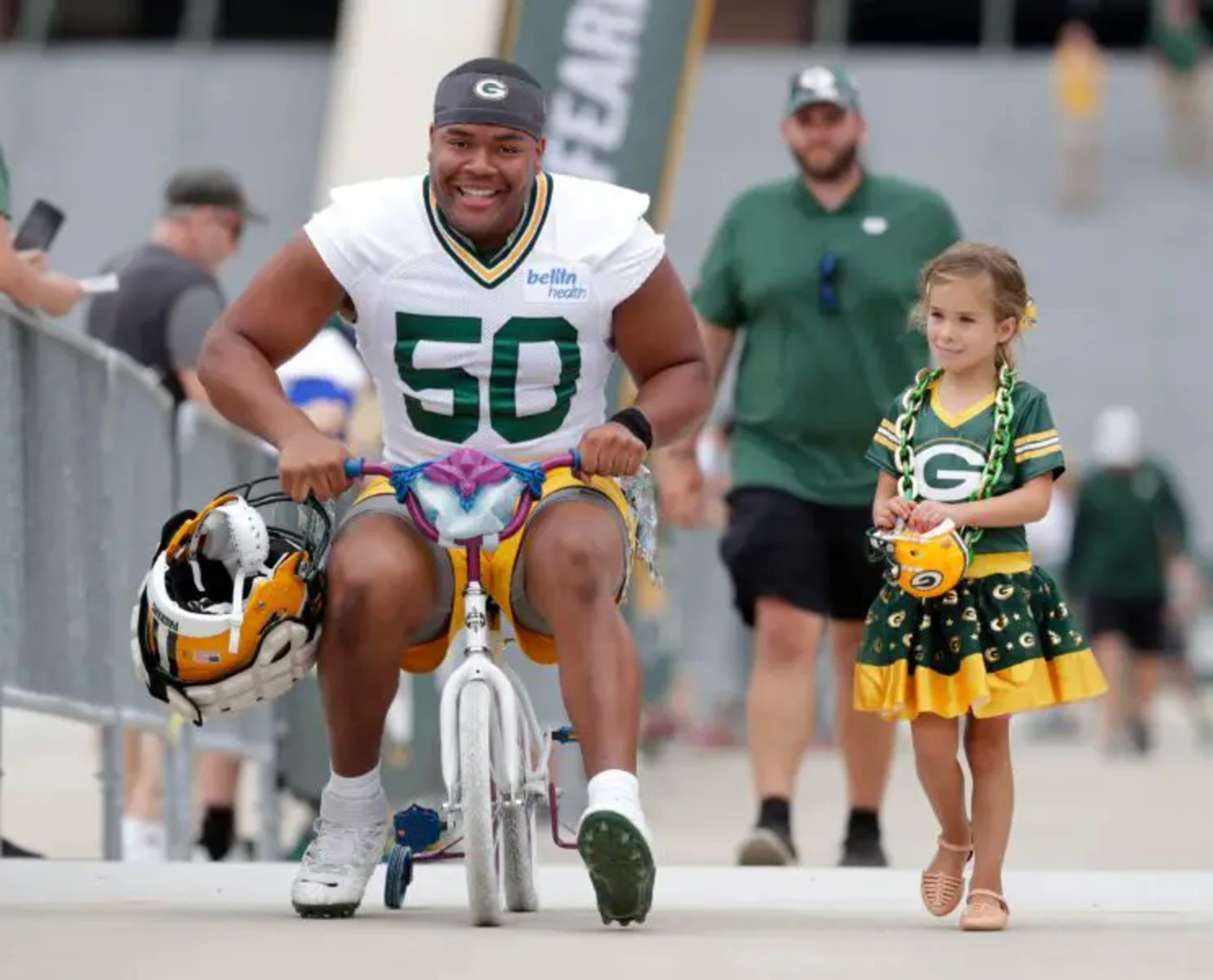Packers Offensive Line Boasts NFC North’s No. 2 Guard, NFL Analyst Says