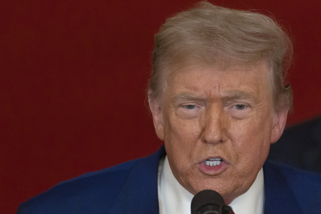 With its stock in sharp decline, Trump's media company will buy $400 ...