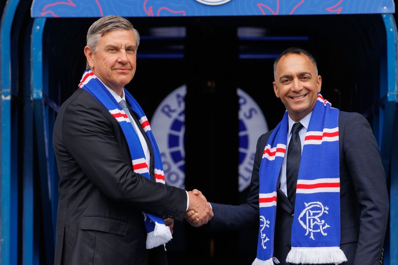 Brazen flop sums up rotten Rangers era as mischievous Celtic fan causes ...