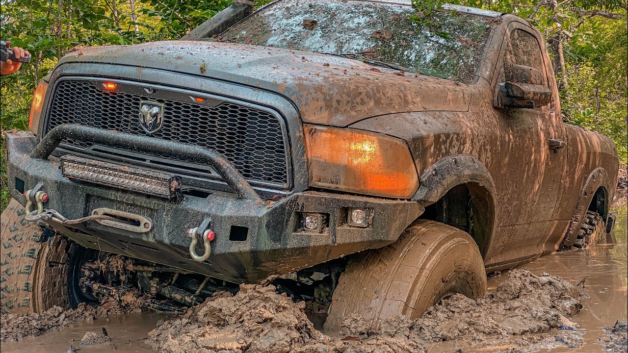 Extreme Mudding in Dominican Republic | Most Extreme Off Road Trail in ...