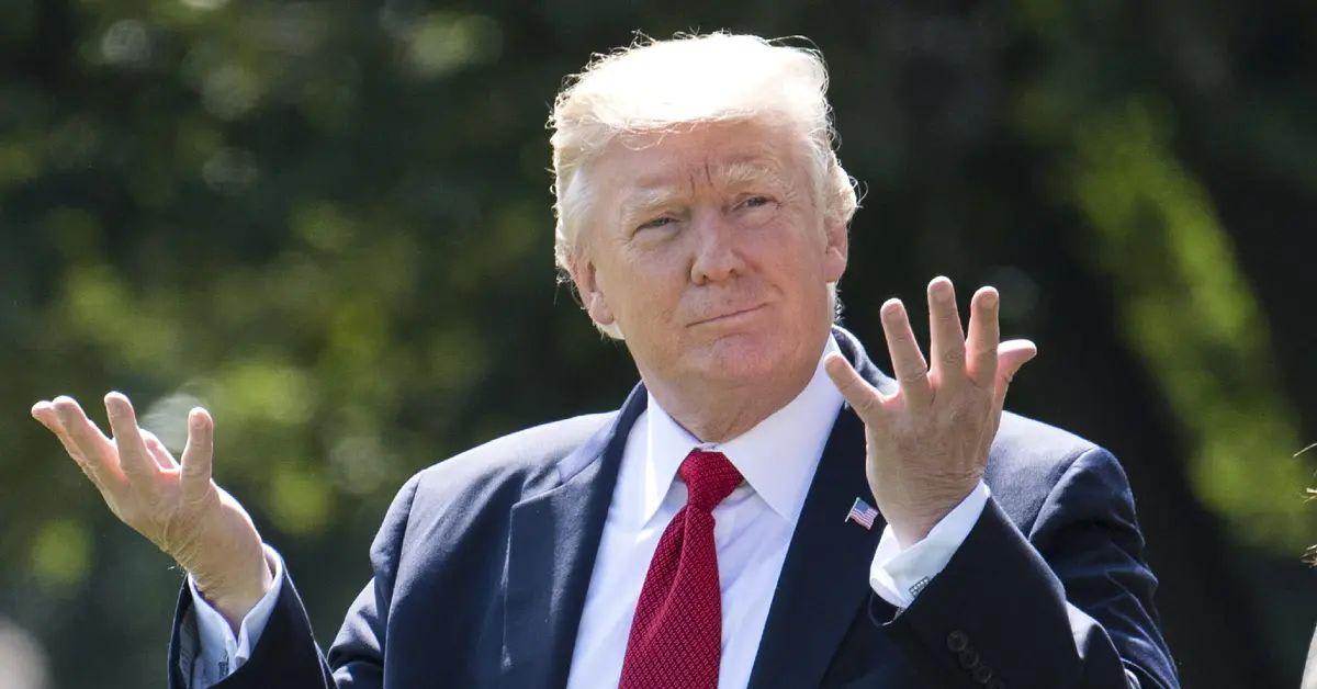 Donald Trump Mocked for Misspelling His Name in Since-Deleted Truth ...