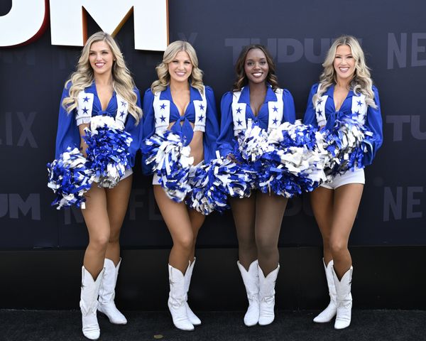 How Much Do the Dallas Cowboys Cheerleaders Make? What ‘America’s ...